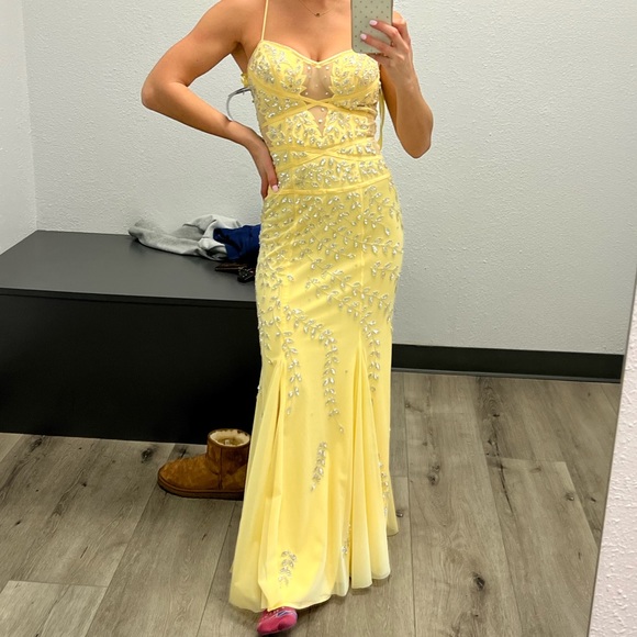 Sean Collection | Dresses | Yellow Prom Dress 2xs Sean Collection ...